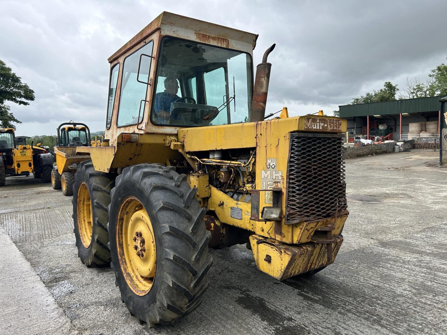 Muir Hill 121 - Dave Whitaker & Son Tractors LTD