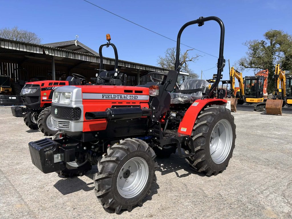 New VST Fieldtrac 224D Classic - Dave Whitaker & Son Tractors LTD